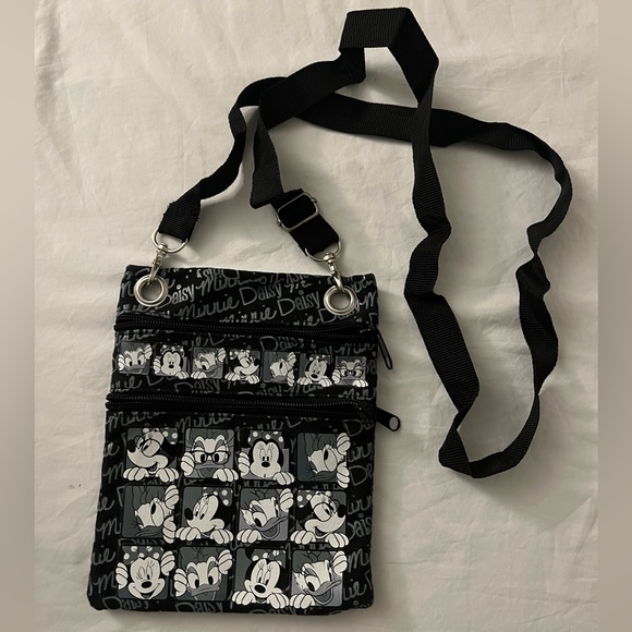 Disney | Bags | Disney Crossbody | Poshmark